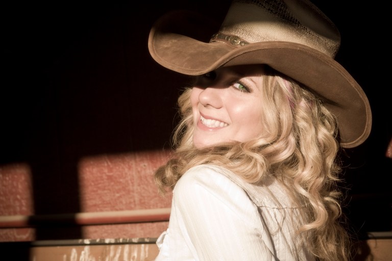 Mallory | The Multi-ti-Purpose Room